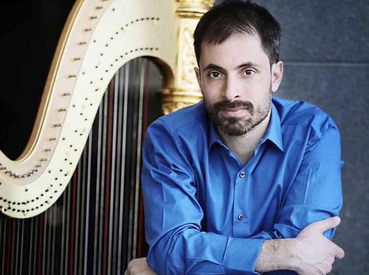 Famous contemporary Harp players in the world - Radio Art - The Art of ...