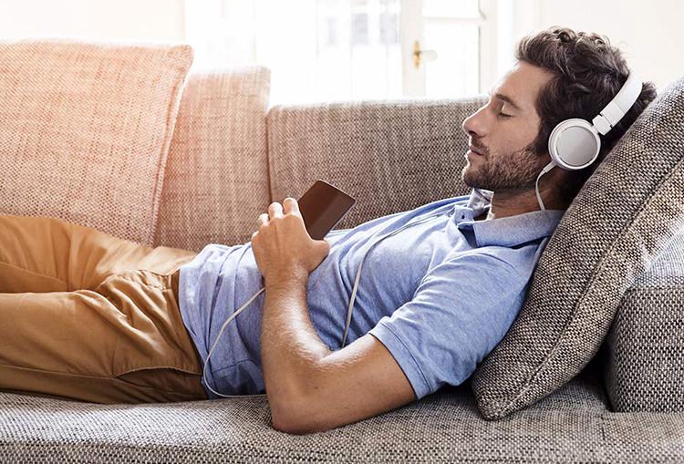 The Influence Music has on Humans - Radio Art - The Art of Relaxing ...